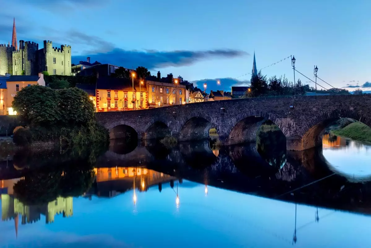 Contact Us | Wexford Hotel | Treacys Enniscorthy Hotel & Slaney Suites